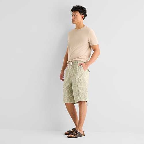 Click here for Arizona Baggy Fit Mens 12 Cargo Short  Small  Gree... prices