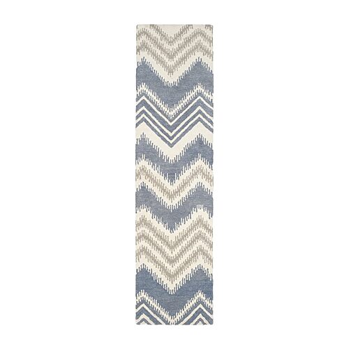 Click here for Safavieh Capri Collection Ronni Chevron Runner Rug... prices