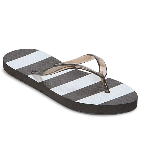 Click here for Mixit Womens Zori Flip-Flops  9/10  Black prices