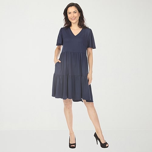 Click here for Womens White Mark Solid Short Sleeve Shift Dress prices