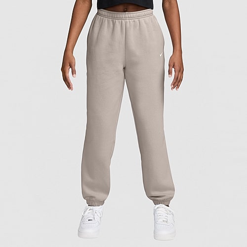Click here for Nike Big Kid Girls Regular Fit Fleece Pull-On Pant... prices