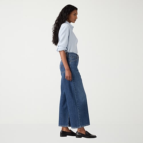 Click here for Levis Women’s Middy Wide-leg Ankle Jean  32  Blue prices