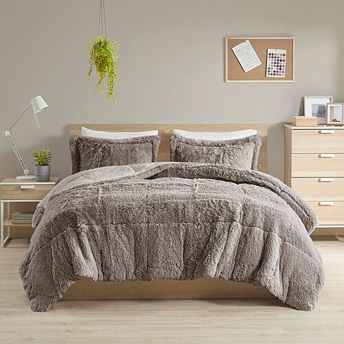 Intelligent Design Malea Shaggy Faux Fur Comforter Sets