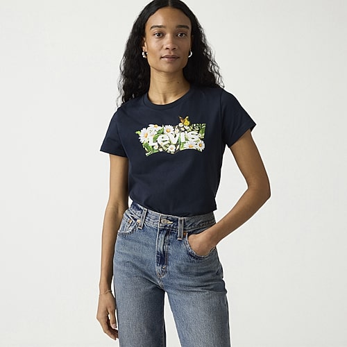 Click here for Levis Womens Short Sleeve Perfect T-Shirt  Small... prices