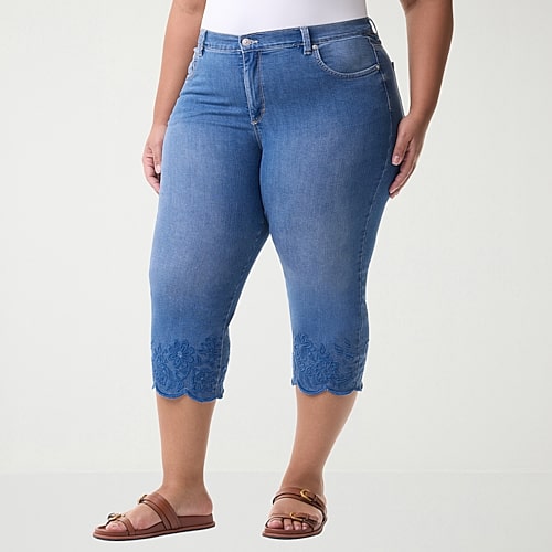 Click here for Gloria Vanderbilt Womens Plus Amanda Embroidered J... prices