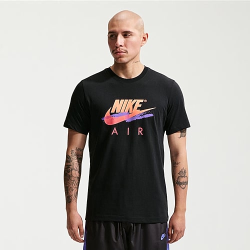 Click here for Nike Mens Dna Futura Crewneck T-Shirt - Black prices