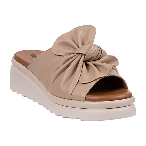 Click here for Gc Shoes Womens Slip-On Sandals - Nude prices