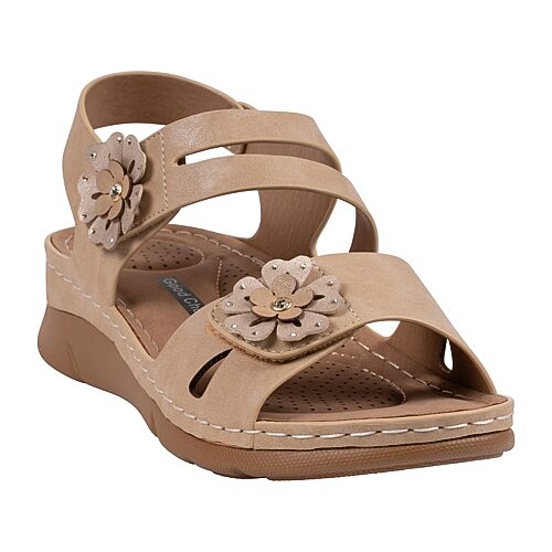 Click here for Gc Shoes Womens Flower Detail Round Toe Sandals -... prices