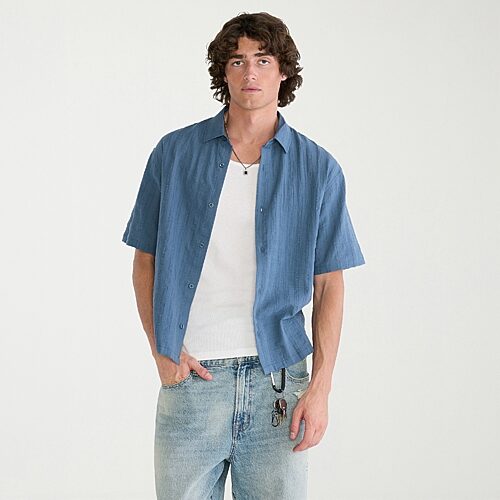 Click here for AEROPOSTALE Mens Short Sleeve Regular Fit Button-D... prices