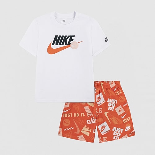 Click here for Nike Little Boys Short Set  4  Orange prices