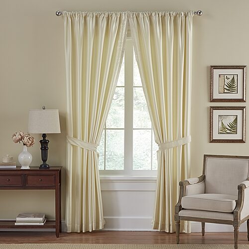 Click here for Threadmade Versailles Solid Curtain Panel prices