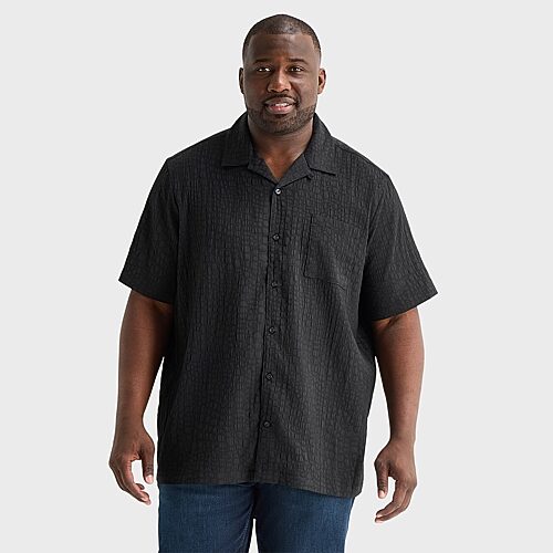 Click here for Shaquille ONeal XLG Mens Short Sleeve Regular Fit... prices