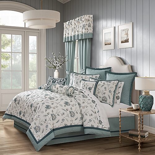 Click here for J Queen New York Blossom View Embroidered 4-Pc. Co... prices