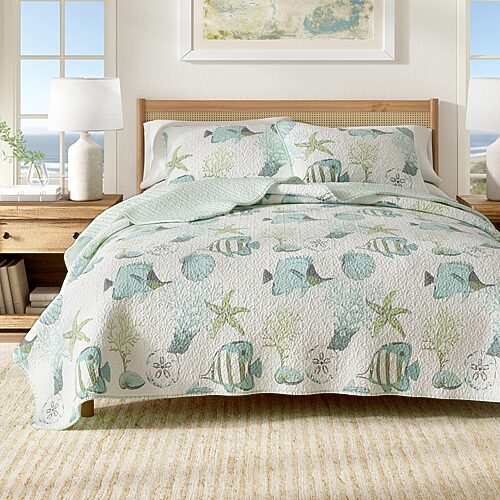 Click here for Linery Fish Coral Reversible Quilt Set  One Size... prices