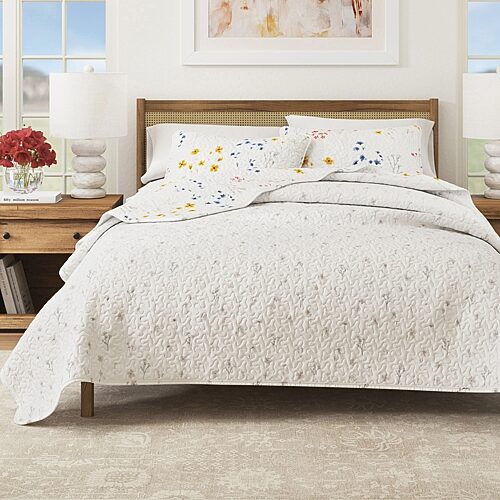 Click here for Linery Colorful Floral Reversible Quilt Set  One S... prices