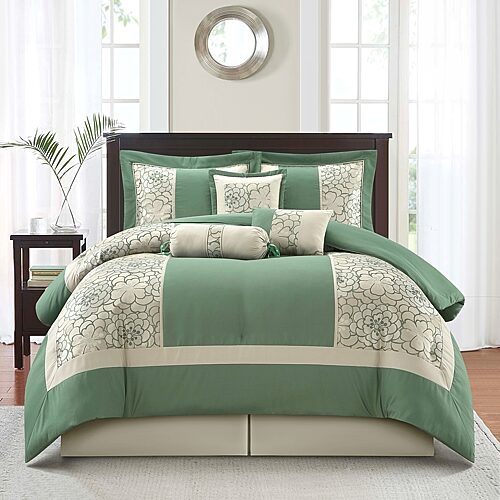 Click here for Stratford Park Sibyl Jacquard 7-Pc. Comforter Set... prices