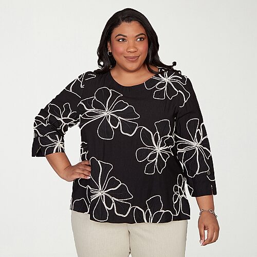 Click here for Alfred Dunner Detail Driven Womens Plus Crew Neck... prices