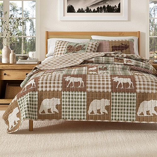 Click here for Linery Rustic Winter Quilt Set  One Size  Brown prices