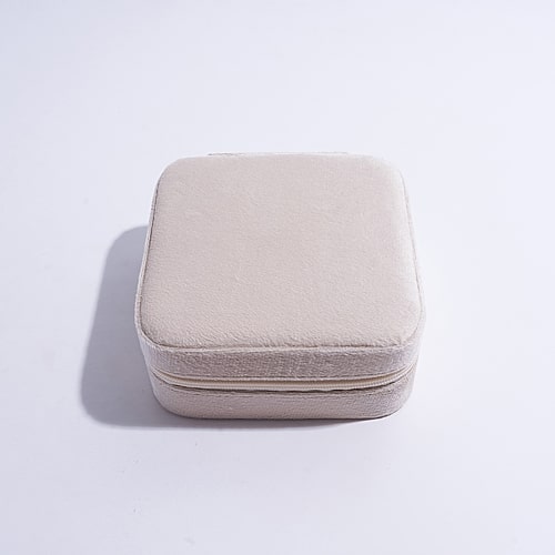 Click here for Mixit Velvet Jewelry Travel Case  One Size  Beige prices