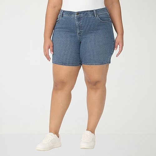 Click here for Gloria Vanderbilt Amanda Womens 7 Plus Denim Short... prices