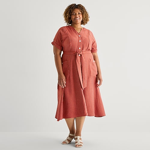 Click here for Danny & Nicole Womens Plus Midi V Neck Short Sleev... prices
