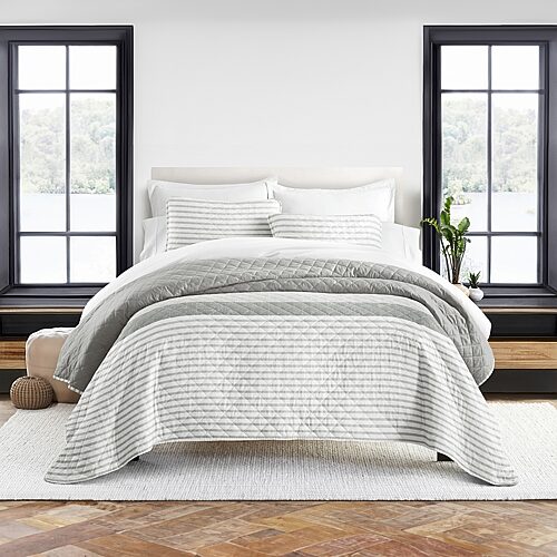 ienjoy Home Summer Stripes Reversible 2-Pc. Lightweight Quilt Set  Twin/Twin Xl - Light Gray