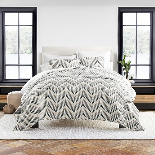 Click here for Casual Comfort Pattern Modern Reversible Quilt Set... prices