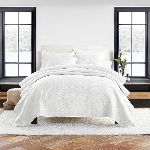Click here for ienjoy Home Floral Stitch 3-Pc. 3-Pc. Lightweight... prices