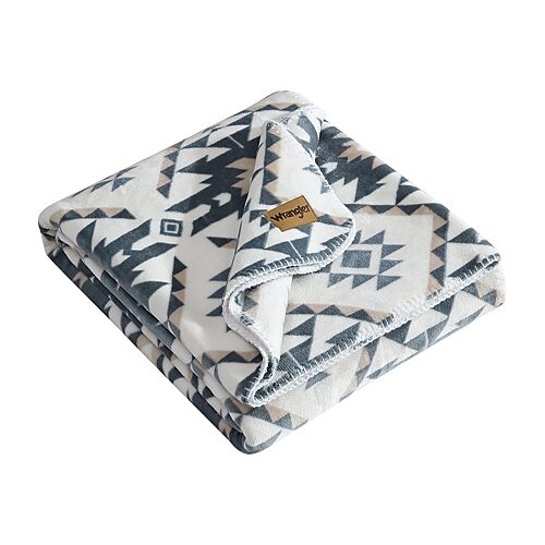 Click here for Wrangler Dakota Reversible Blanket prices