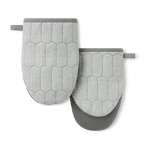 Click here for Martha Stewart Honeycomb Quilted Chambray Mini Ove... prices