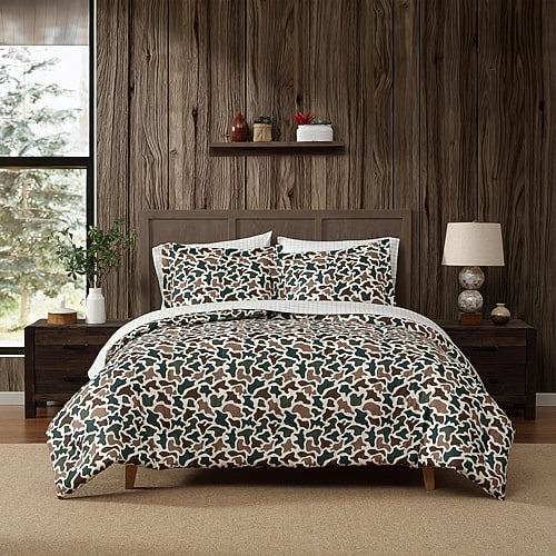 Click here for Eddie Bauer Mod Camo Print 7-Pc. Comforter Set  Fu... prices