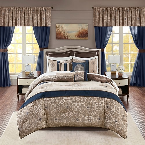Madison Park Essentials Delaney 24-Pc. Room In A Bag  California King - Navy
