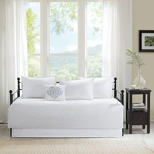 Click here for Madison Park Quebec Reversible 6-Pc. Quilt Set  Da... prices