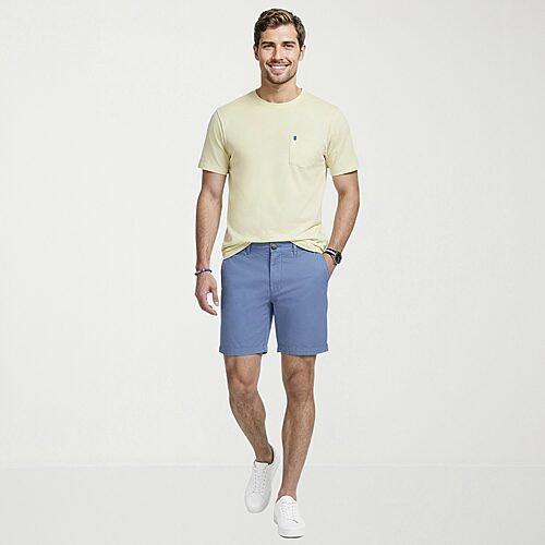 Click here for IZOD Saltwater Mens 9 1/2 Stretch Fabric Chino Sho... prices