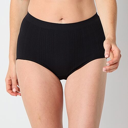 Click here for Arizona Body Seamless Boyshort Panty  Small  Black prices