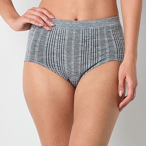 Click here for Arizona Body Seamless Boyshort Panty  X-large  Gra... prices