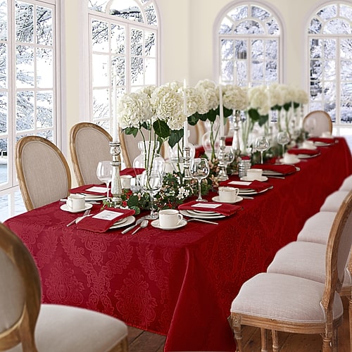 Threadmade Barcelona Damask Tablecloth