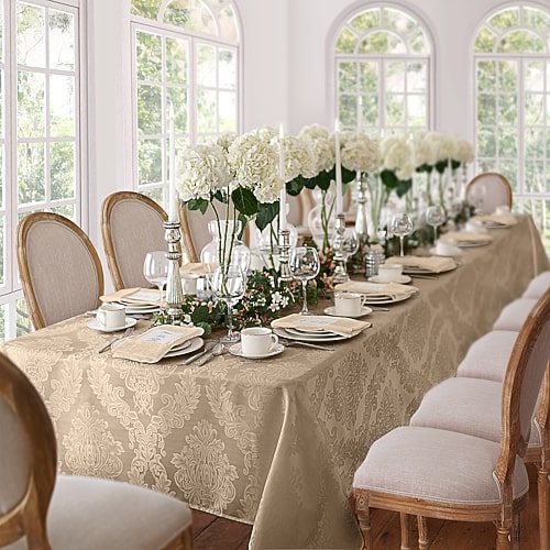Elrene Barcelona Damask 60 x 102 Oblong Tablecloth - Beige (Ecr