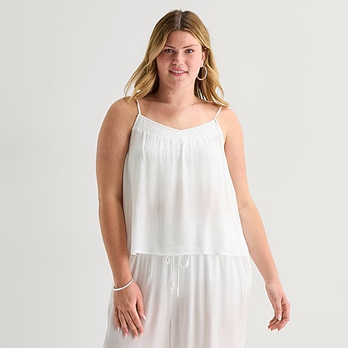 Click here for Forever 21 Womens Juniors Plus Scoop Neck Sleevele... prices