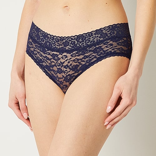 Click here for Ambrielle Everyday Lace Hipster Panty  X-large  Bl... prices