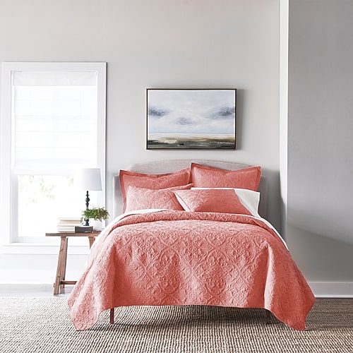 Click here for Home Expressions Harper Quilt  One Size  Pink prices