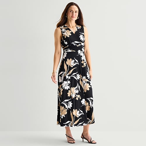 Click here for Studio 1 Womens V Neck Sleeveless Maxi Dress  Medi... prices