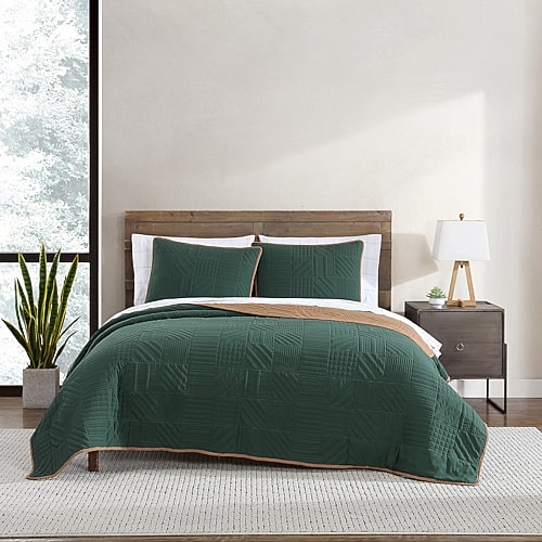 Click here for Eddie Bauer Solid Washed Microfiber Reversible 3-P... prices
