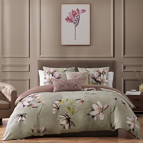 Click here for Bebejan Purple Lilies 5-pc. Midweight Reversible C... prices