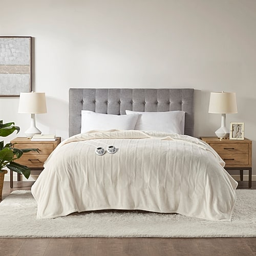 Click here for Serta Plush Soft Heated Electric Blanket  One Size... prices