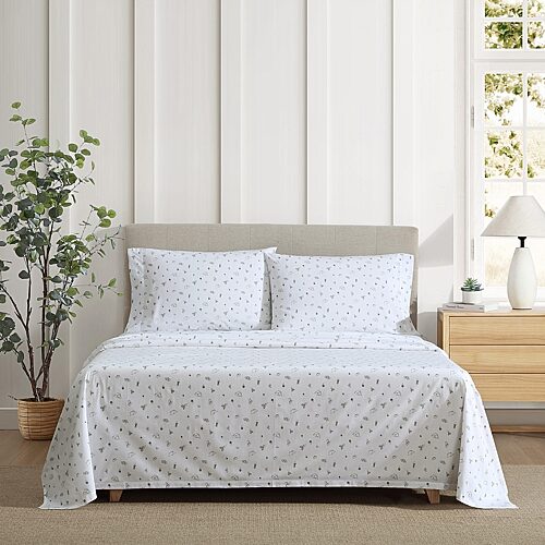 Click here for Eddie Bauer Camp Sheet Set  One Size  Green prices