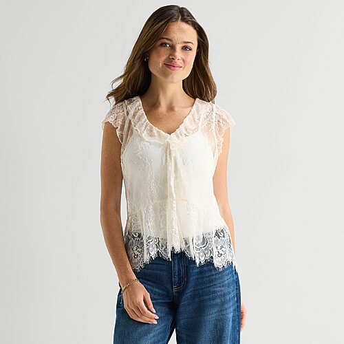 Click here for Arizona Womens Juniors V Neck Short Sleeve Babydol... prices