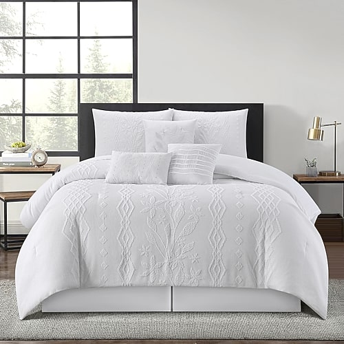 Click here for Stratford Park Lexia Leaves 7-Pc. Comforter Set  Q... prices
