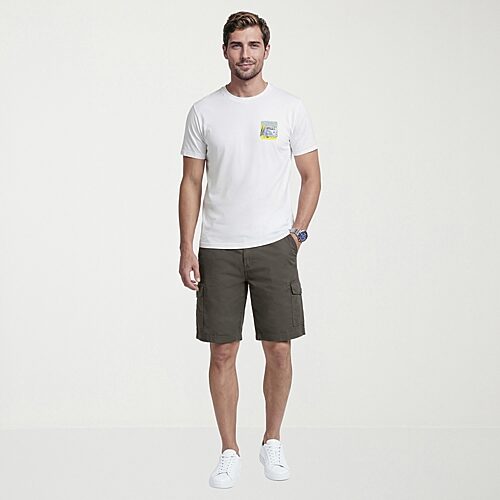 Click here for IZOD Saltwater Pigment Dyed Mens 9 1/2 Cargo Short... prices