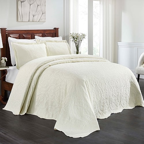 Click here for SUPERIOR Aspen Scalloped Jacquard Floral Botanical... prices